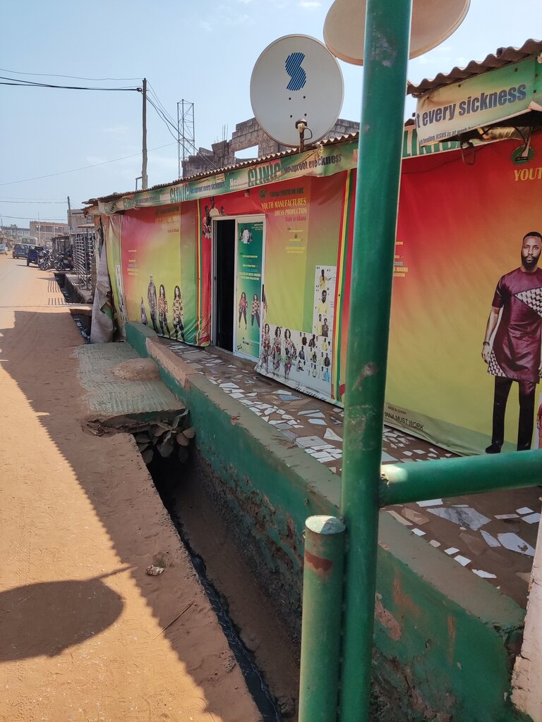 Moda evleri Dr. Power, Dünya, foto