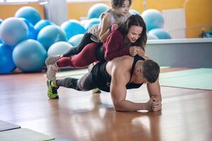 Gordey Gym (Komsomolskiy pereulok No:53), fitness kulüpleri  Bronnitsy'den