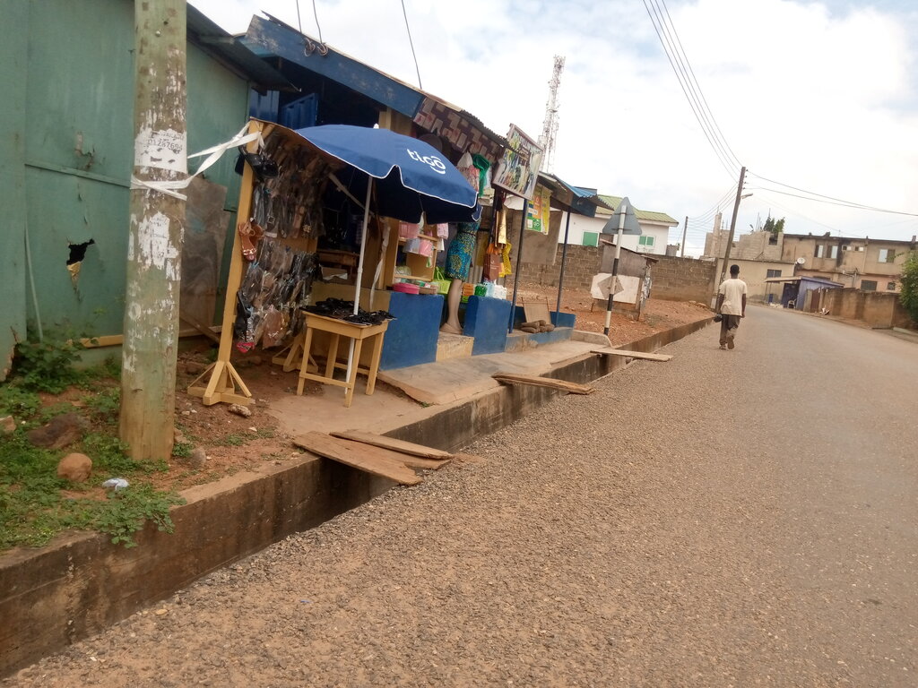 Giyim mağazası Syllin's Collection, Dünya, foto