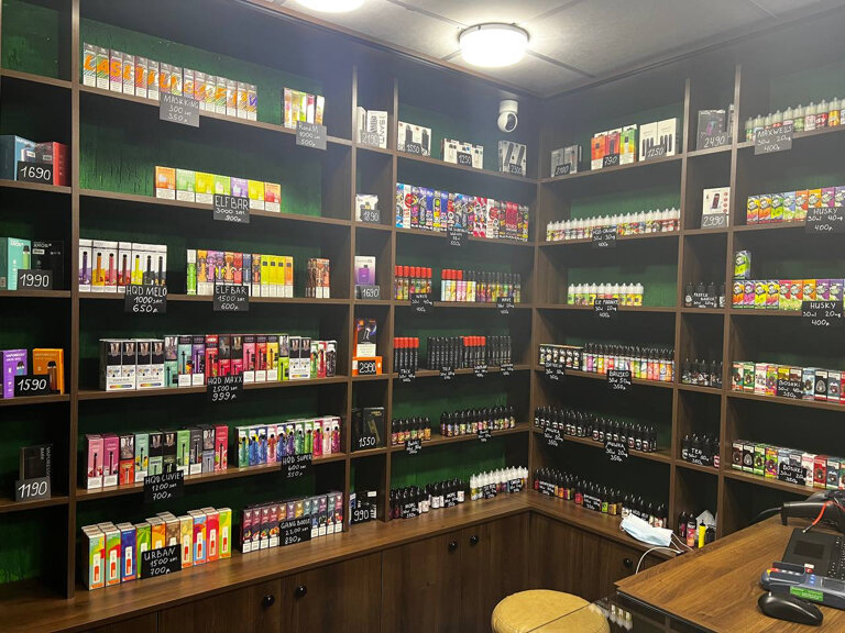 Elektronik sigara satış noktaları Manchester smoke, Ufa, foto