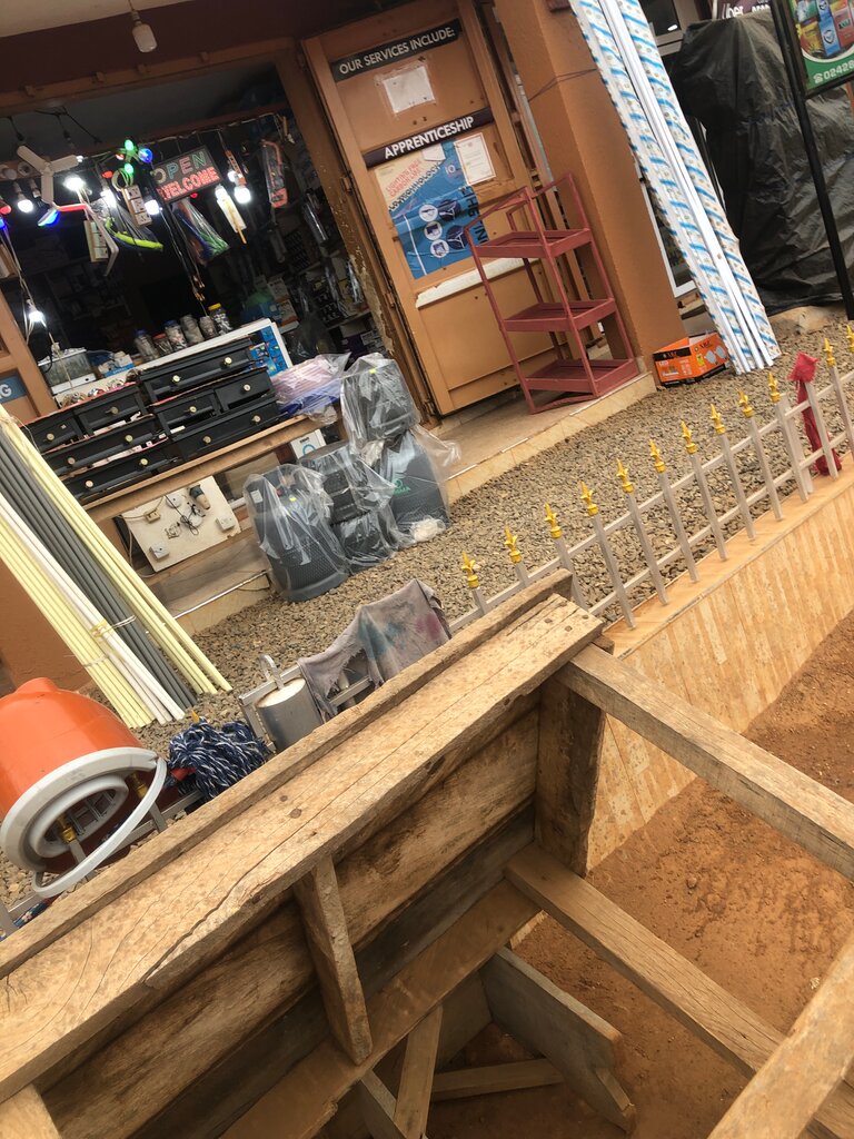 Elektrik ürünleri Trust in jehovah, Dünya, foto