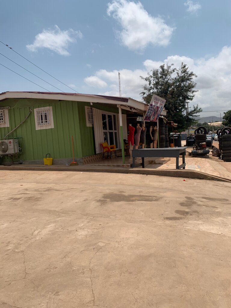 Giyim mağazası Cyndy Ocean, Dünya, foto