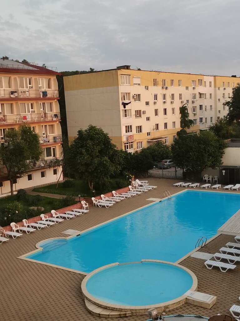 Çok amaçlı spor tesisleri Спорткомплекс Фламинго, Krasnodarski krayı, foto