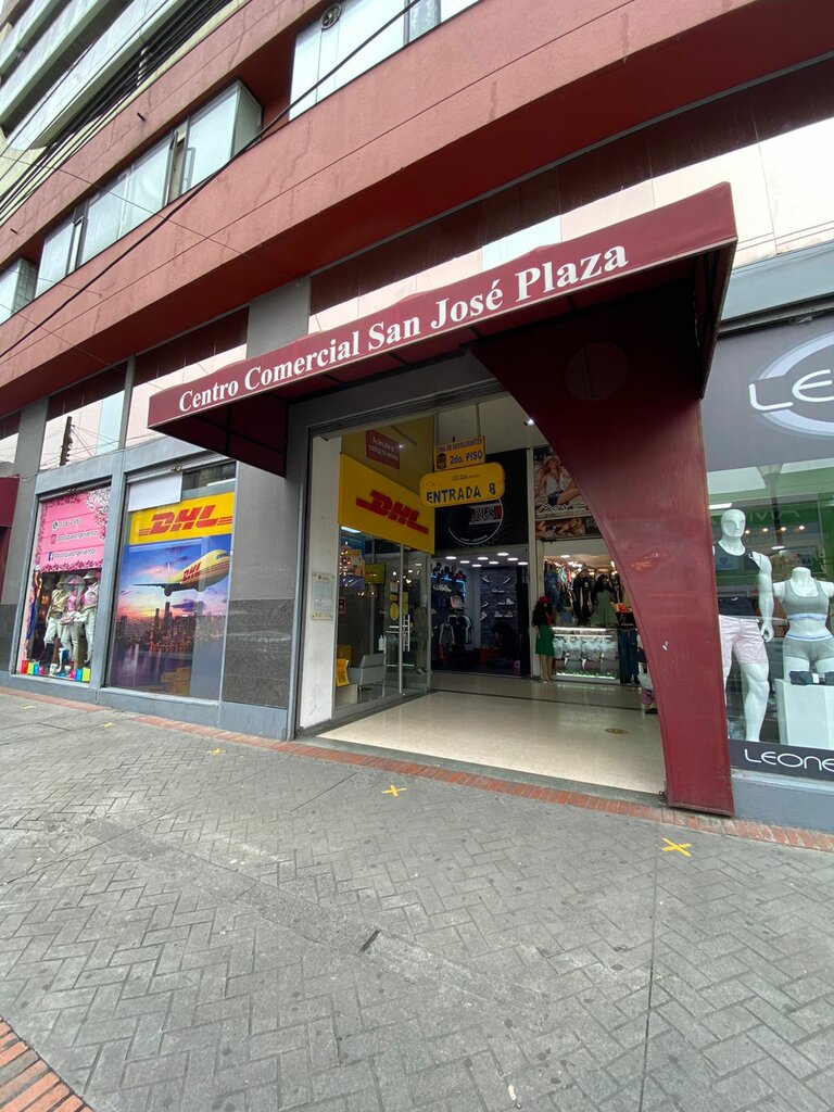 Kurye hizmetleri DHL Express Punto de Venta, Bogota, foto