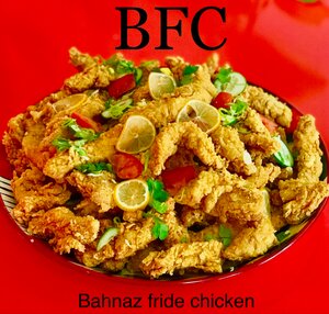 Bahnaz Chicken (Mustakillik Street No:2/2, Bukhara), kafe  Buhara'dan