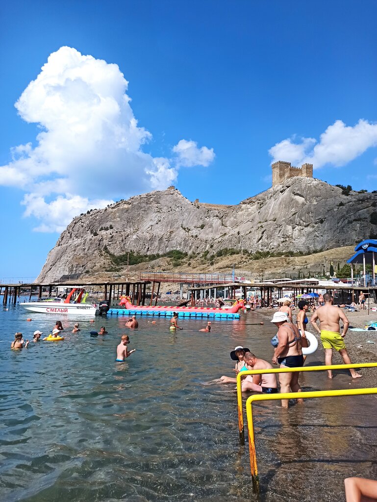Otel Gostevoi dom Na Pogranichnikov 8, Sudak, foto