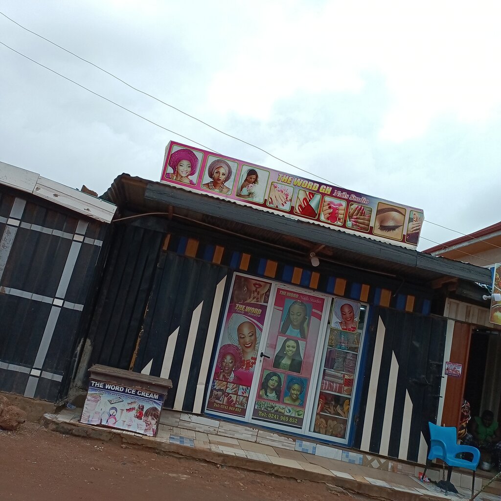 Manikür-pedikür The world Gh nails studio, Dünya, foto