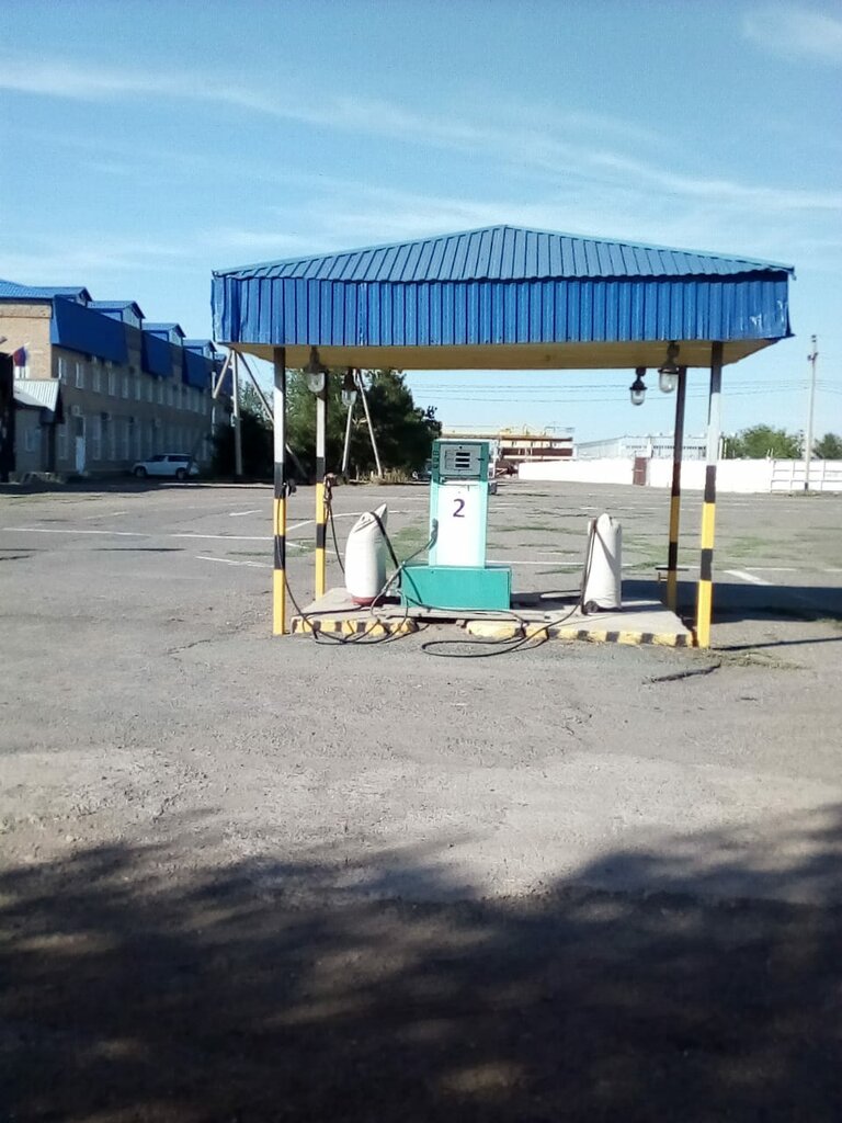 Otogaz dolum istasyonu Astra, Orenburg, foto