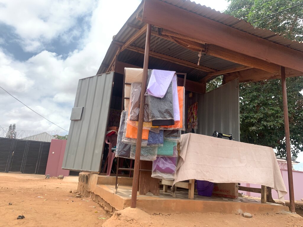 Giyim pazarı Ranny’s Vintage, Dünya, foto