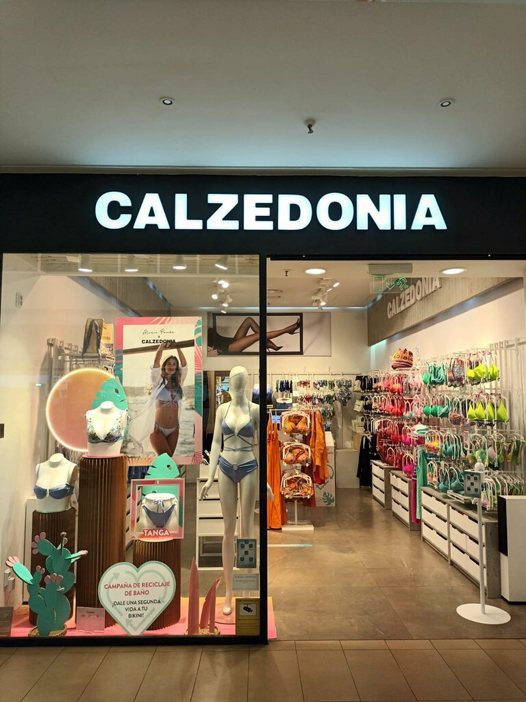 Giyim mağazası Calzedonia, Endülüs, foto