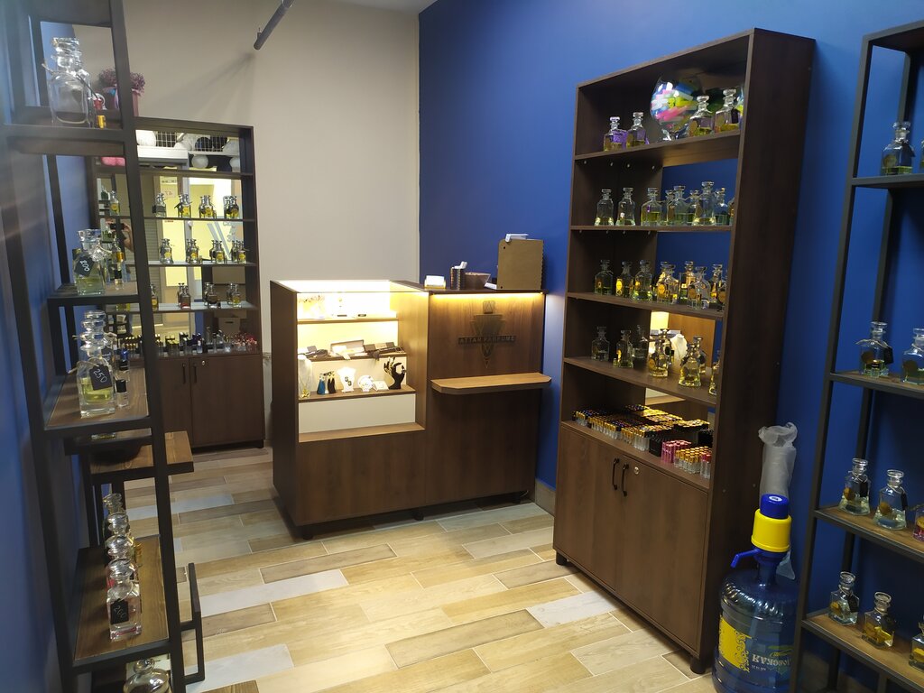 Kozmetik ve parfümeri mağazaları Attar Parfume, Saint‑Petersburg, foto
