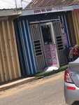 Adom Wig Shop (Awuletey Street No:8), kuaförler  Akra'dan