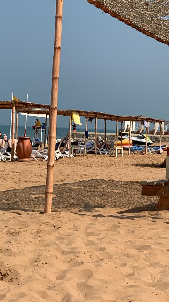 Bar Pebbles Sports Bar, Resül‑Hayme, foto