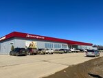Андреевский (shosse 50 let Oktyabrya No:26/1), alışveriş merkezleri  Mirny'den