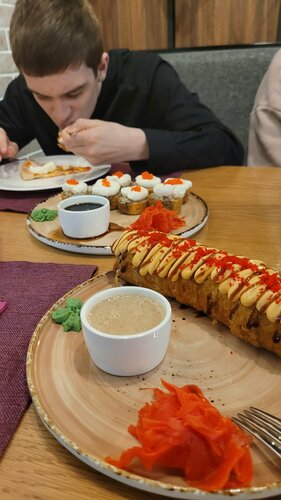 Restoran Sushi Rice, Khasavyurt, foto