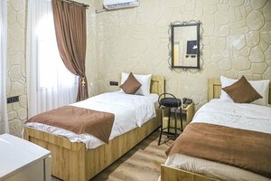 Nostalji Konağı (Mardin, Artuklu, Savurkapı Mah., Belen 2 Sok., 7), otel  Artuklu'dan