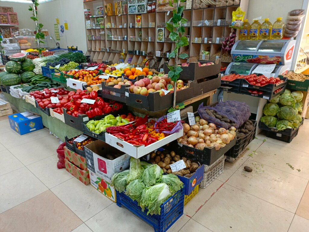 Manavlar Магазин овощей и фруктов, Kemerovo, foto