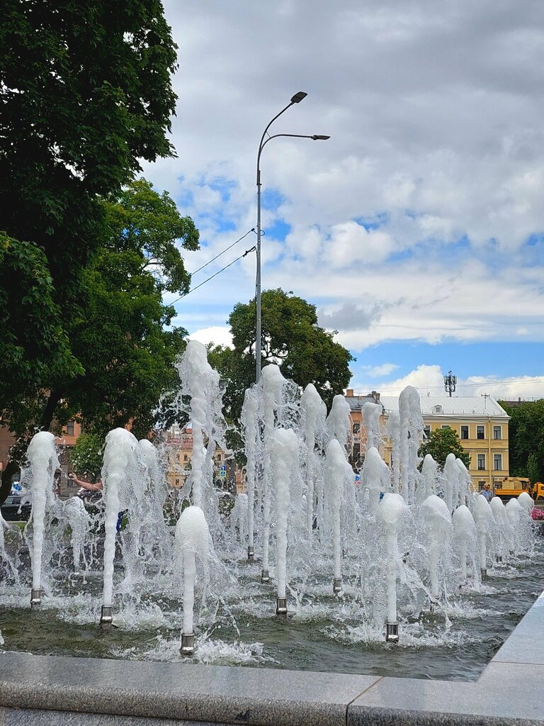 Çeşme Fountain, Saint‑Petersburg, foto