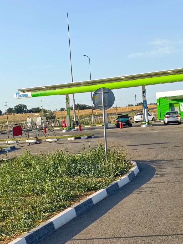 Otogaz dolum istasyonu Gazprom, Astrahan, foto