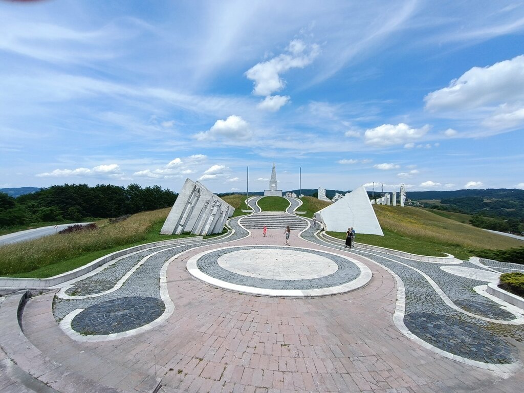 Kültür ve eğlence parkları Spomen Park Kadinjaca, Dünya, foto