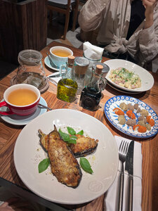 Syrovarnya (Dzerzhinskogo Street No:2, Yekaterinburg), restoran  Yekaterinburg'dan
