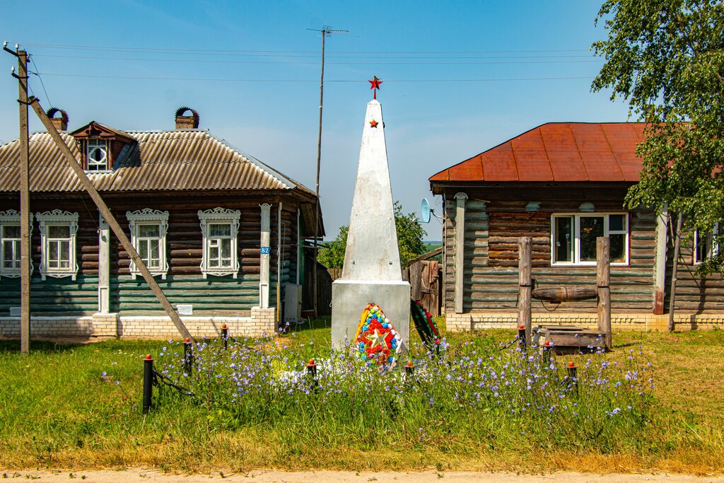 Anıt, heykel Мемориал Великой Отечественной войны, Vladimirskaya oblastı, foto