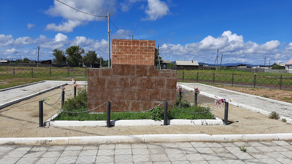 Anıt, heykel Воинам-землякам, павшим в Великой Отечественной войне, Zabaykalski krayı, foto