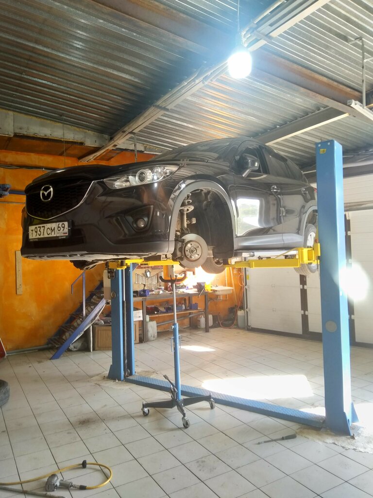 Otomobil servisi Avtohirurg, Tver, foto