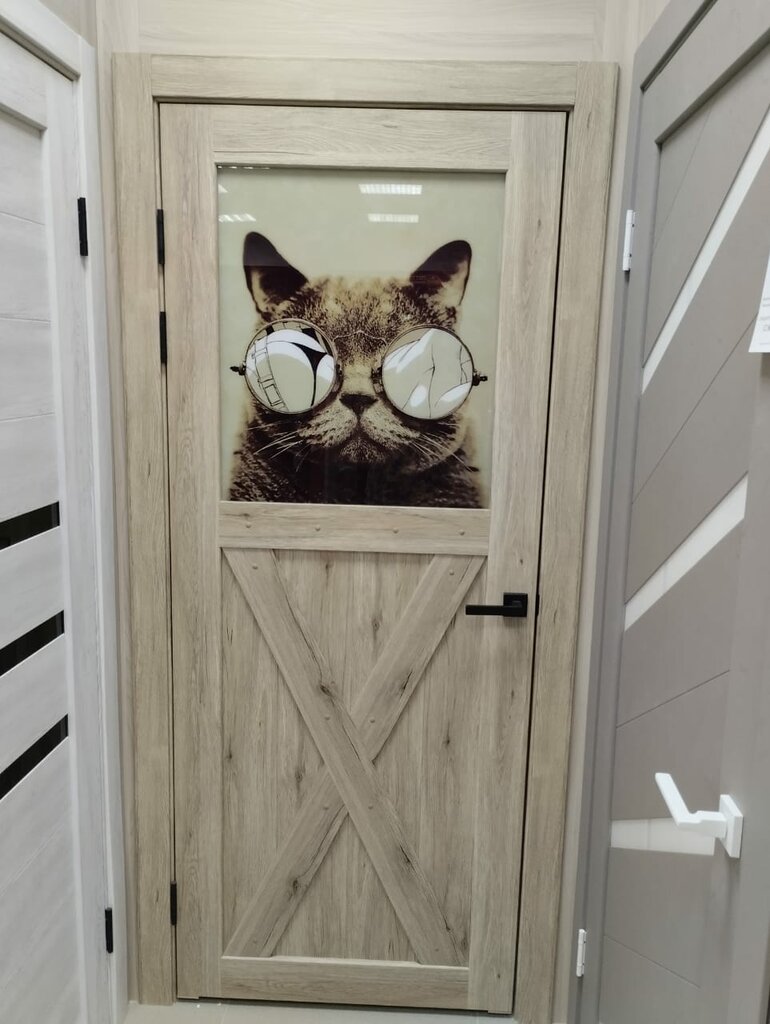Kapılar Dveritoria, Nijniaya Tura, foto