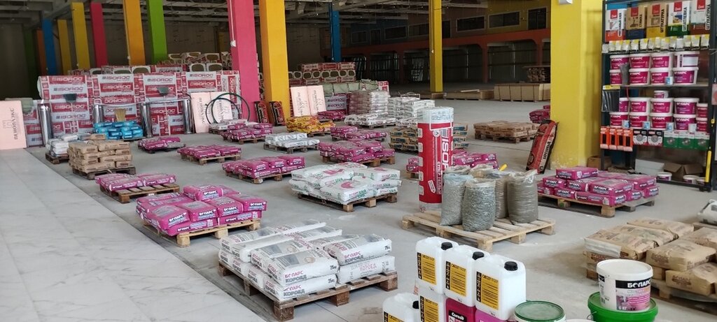 Yapı mağazası StroyitelniyDvor, Simferopol (Akmescit), foto