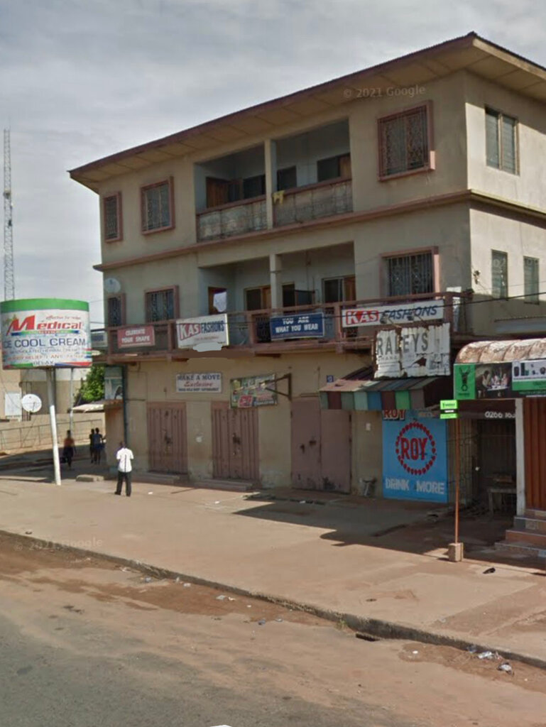 Giyim mağazası Kas fashions, Kumasi, foto