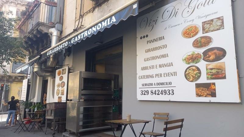 Restoran Vizi di Gola Gastronomia Panineria a Domicilio, Katanya, foto