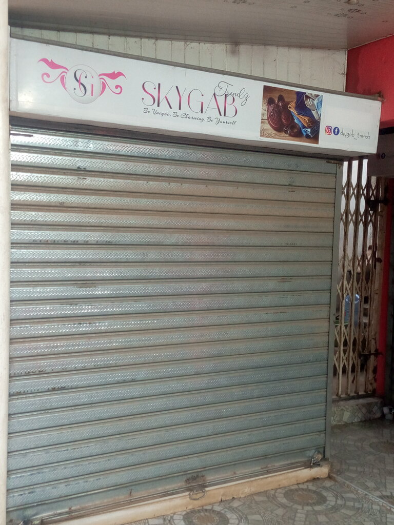 Giyim mağazası Skygab, Dünya, foto