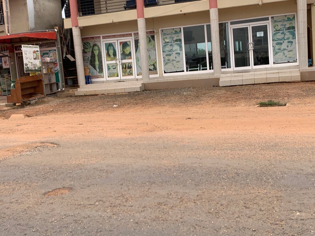 Güzellik salonu Phinalics Beauty Salon, Dünya, foto