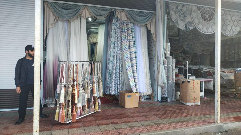 Perde ve korniş üreticileri Aishade Home Decor, Moskova, foto