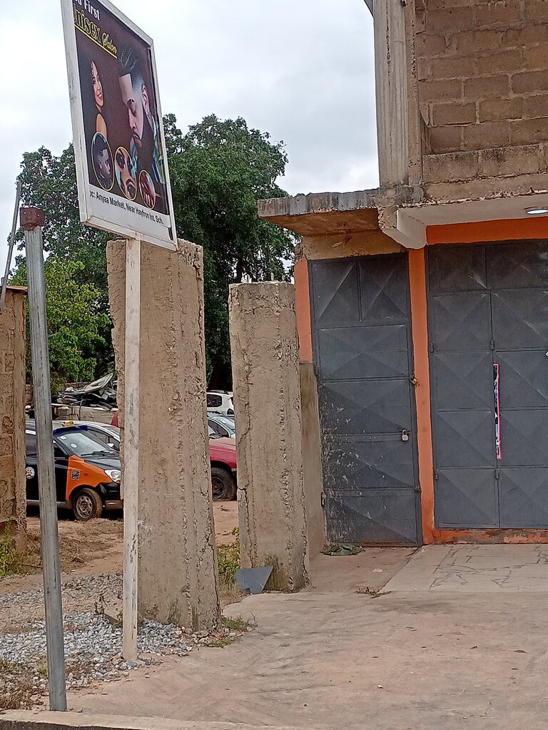 Güzellik salonu God first unisex salon, Dünya, foto