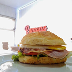 Ramona Pizzeria (Provincia de Río Negro, Departamento de General Roca, Cipolletti), pizzacılar