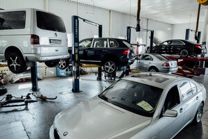 Garage (Stavropol, Promyshlenny rayon, mikrorayon № 19, 5-ya Promyshlennaya ulitsa, 7), car service, auto repair  Stavropol'dan