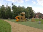 Playground (St. Petersburg, Krasnoye Selo, territoriya Dudergof, Sovetskaya ulitsa), oyun alanı  Krasnoye Selo'dan