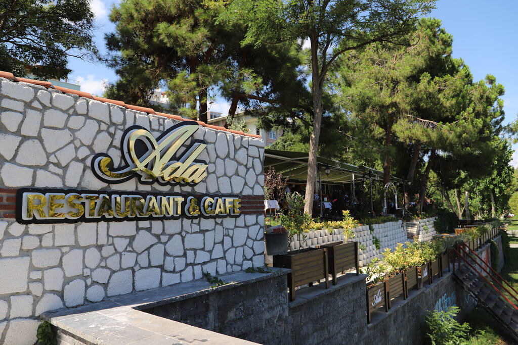 Restoran Ada Cafe Restourant, İstanbul, foto
