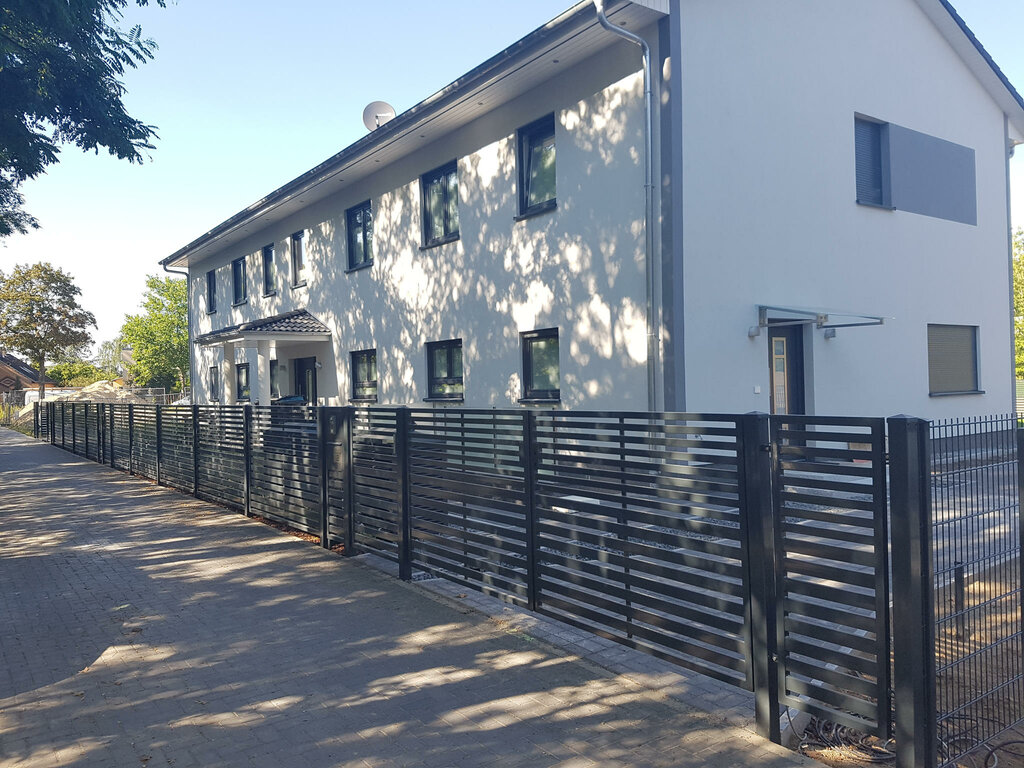 i̇nşaat malzemeleri toptan R&r Metallbau GmbH, Berlin, foto