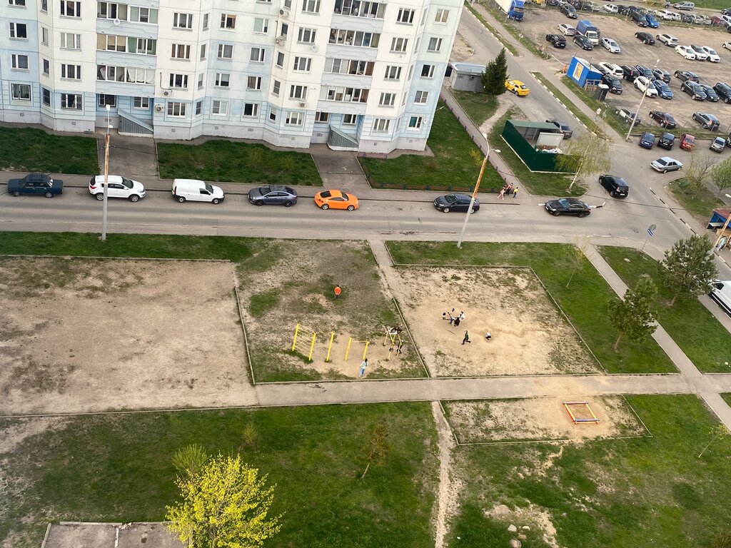 Konut servisleri kuruluşları StartStroy+, Çehov, foto
