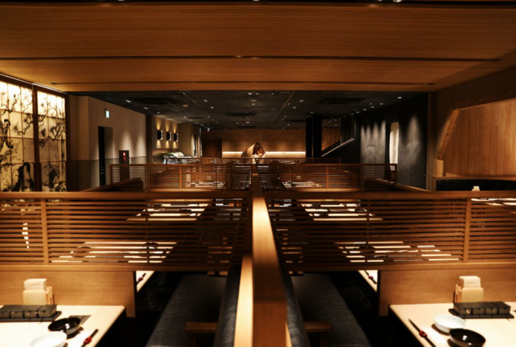 Bar Mo-mo-paradise Shinjuku Higashiguchi, Tokyo, foto