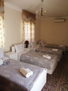 Rudakiy guest house (Bukhara, Maxdumi A'zam ko`chasi), otel  Buhara'dan