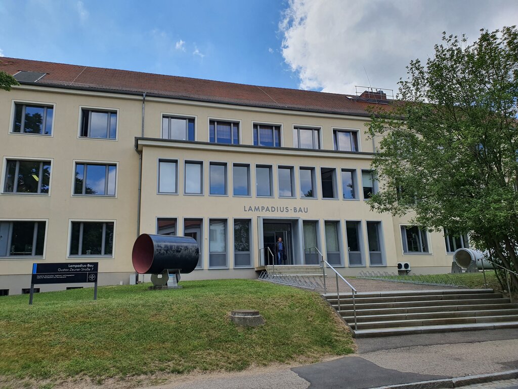 Üniversiteler Lampadius-Bau, Freiberg, foto