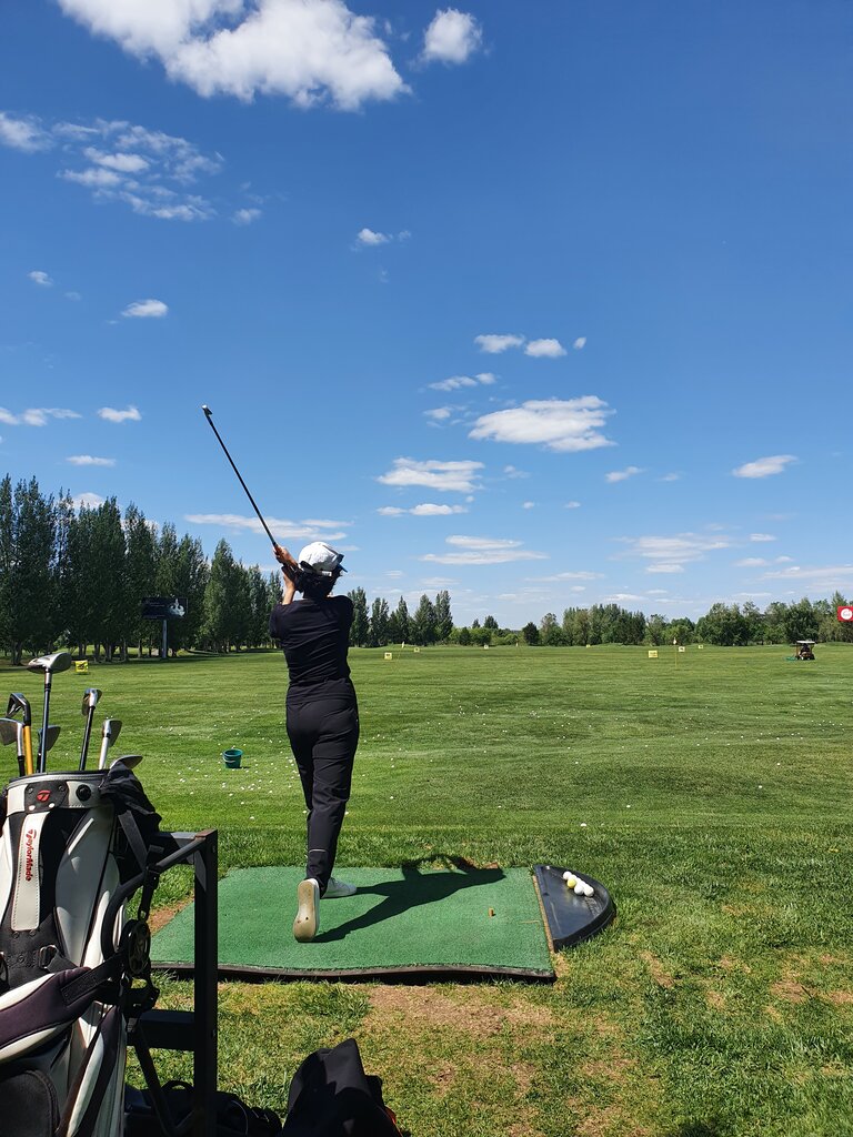 Golf kulüpleri Golf Club Astana, Astana, foto