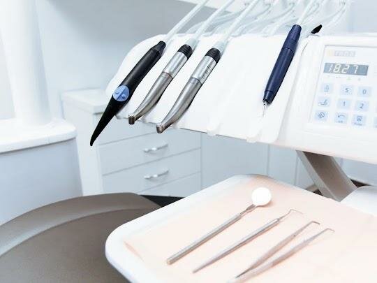 Özel ağız ve diş sağlığı klinikleri ve muayenehaneleri Marino Dental on Darrow, Ohio Eyaleti, foto