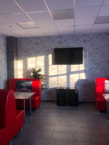 Uyt (Pervomayskaya ulitsa No:1, posyolok gorodskogo tipa Motygino), kafe  Krasnoyarski krayından