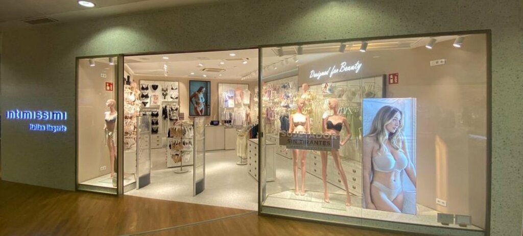Giyim mağazası Intimissimi, Sevilla, foto