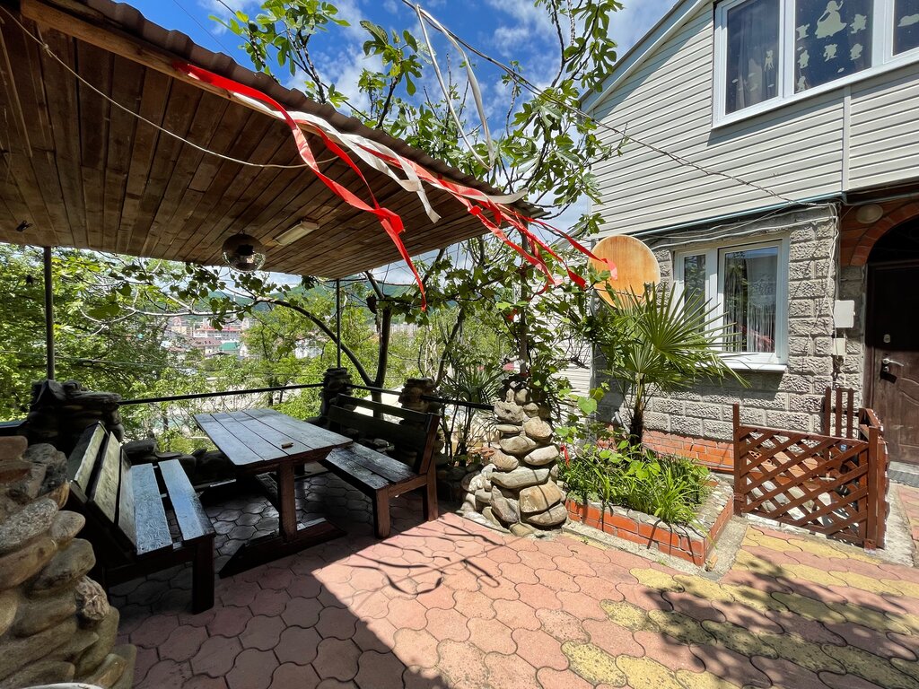 Konuk evi Lichi, Soçi, foto